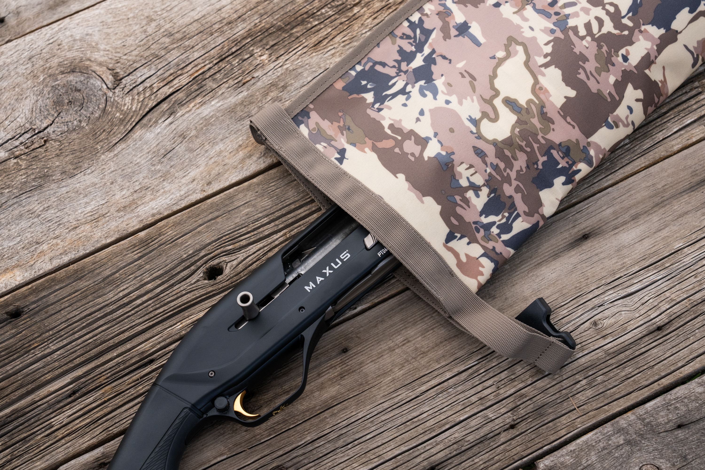 Floater - Flexible Shotgun Case - Browning