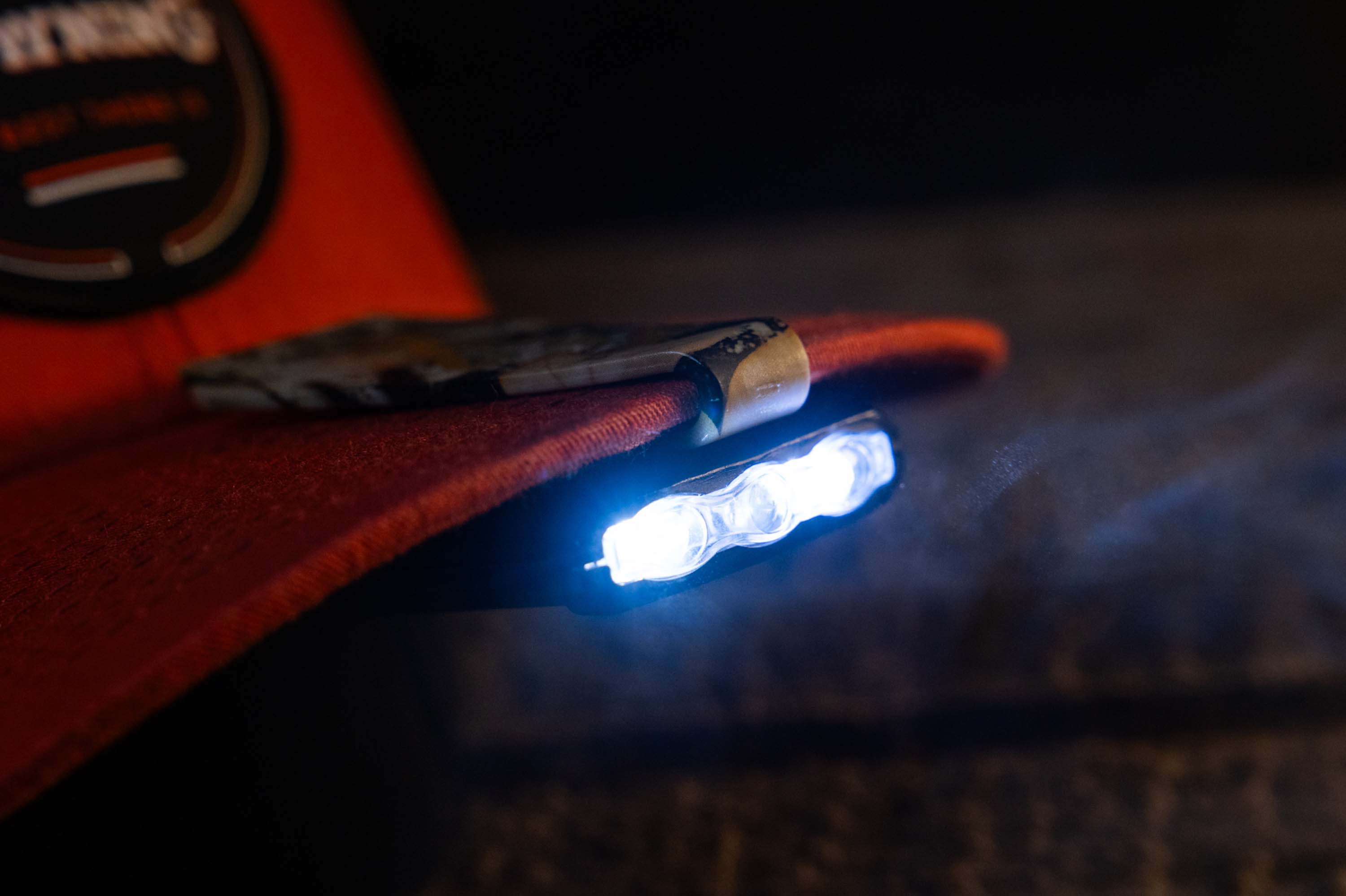 Night Seeker RGB Cap Light - Vista