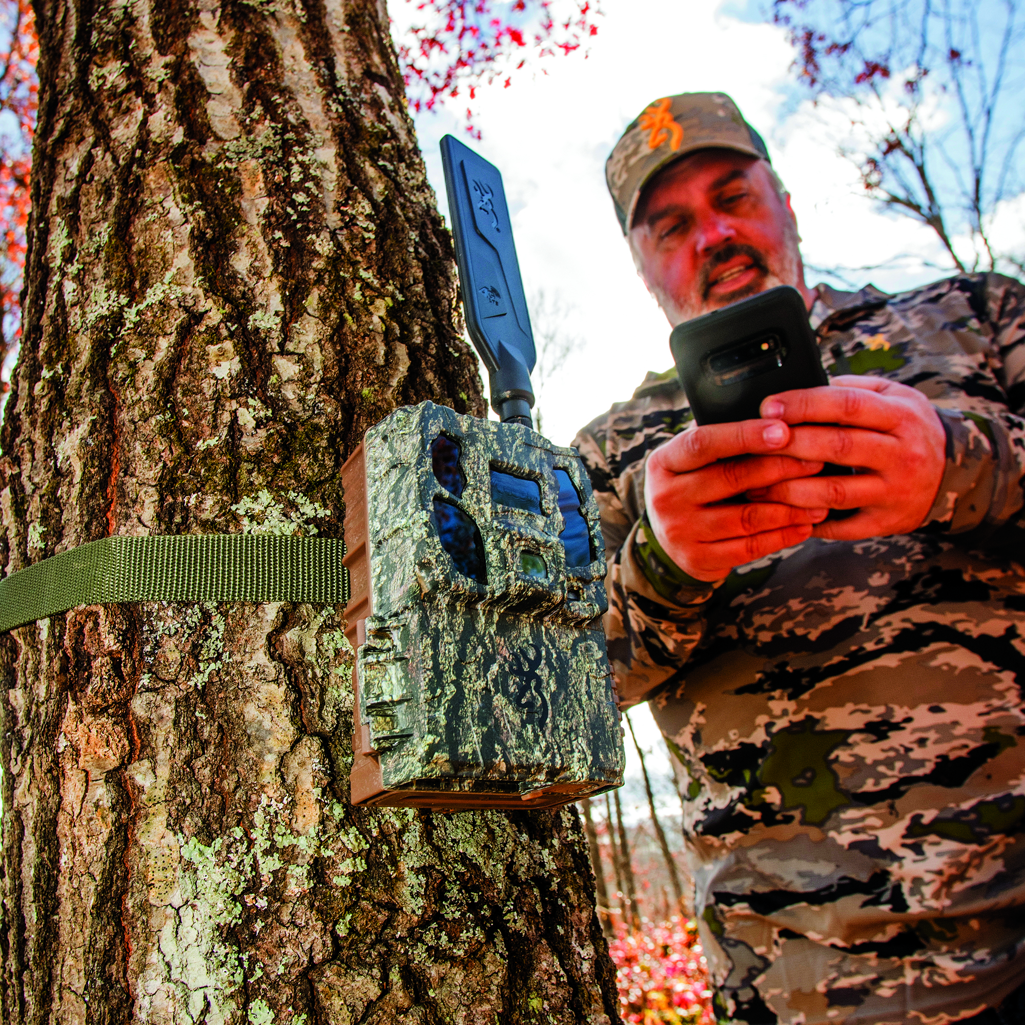 Defender Pro Scout Max HD Cellular Trail Camera - Browning